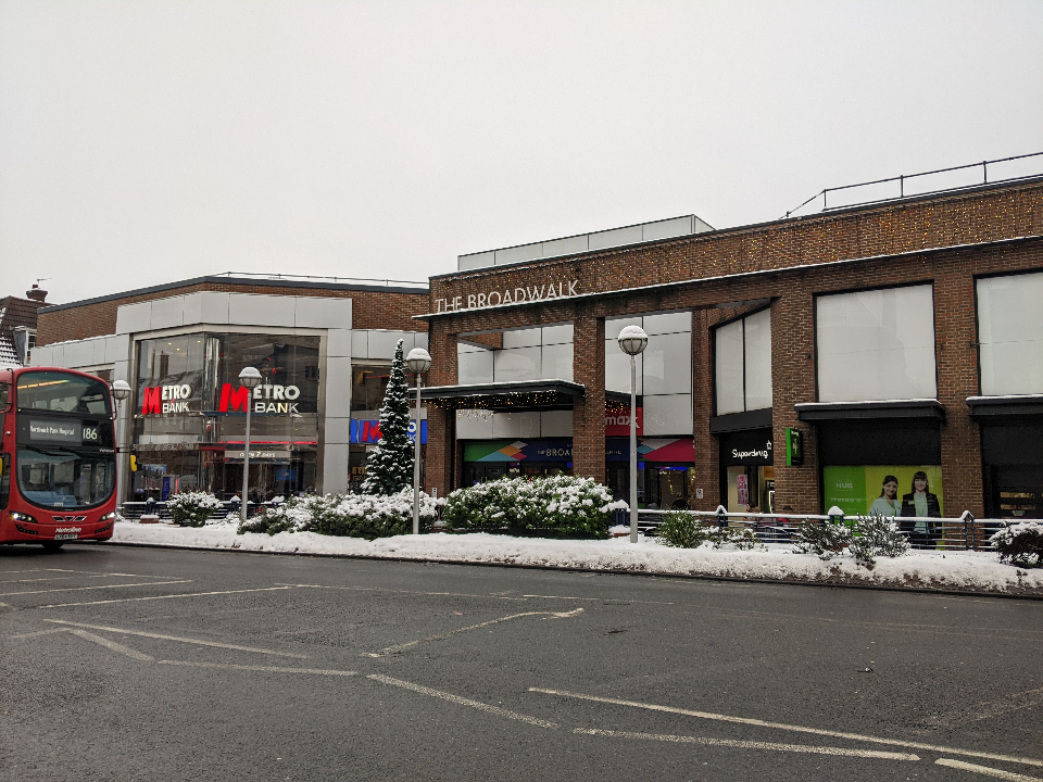 Campaigners says Broadwalk "more Canary Wharf, Less Edgware"