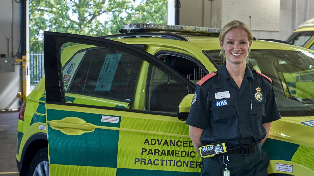 London Ambulance Service celebrates ten years of 'advanced' paramedics ...