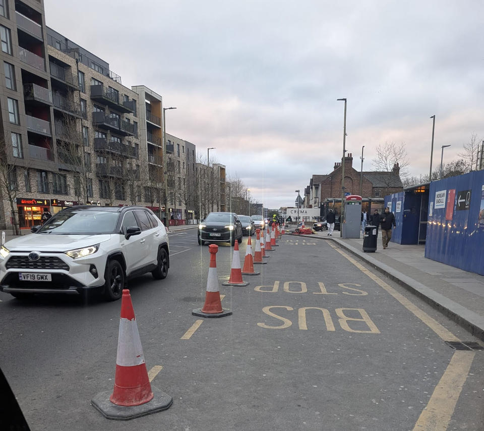 Residents criticise TfL for as bus stop remains closed